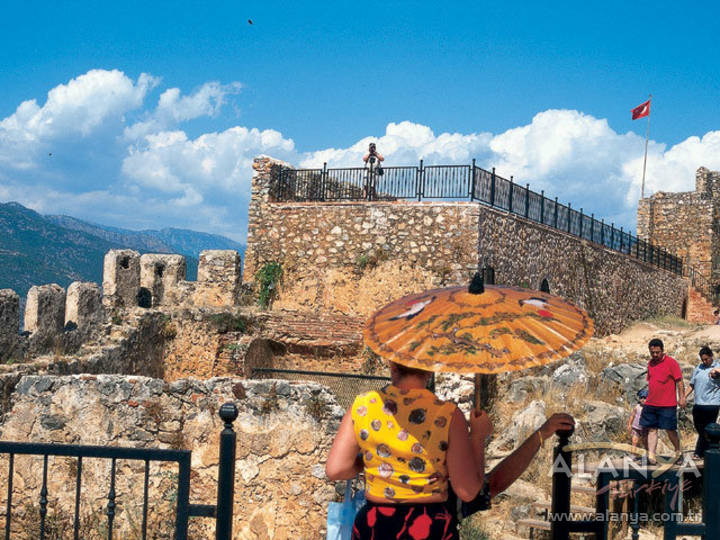 Alanya Kalesi Tempo Dergisi’nde | ALTİD